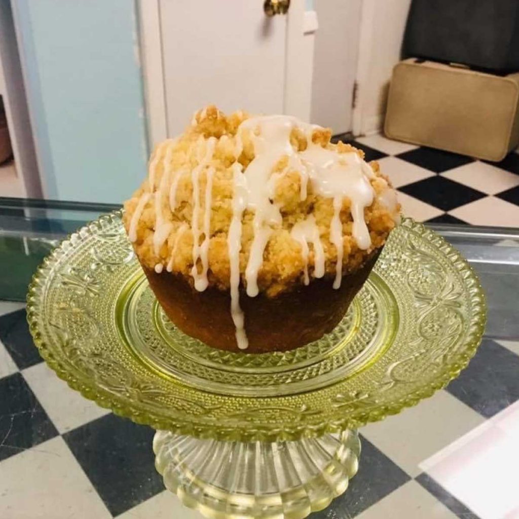 Sinful Treats - Hampton, VA | Sweets & Treats Bakery | Wedding Cakes